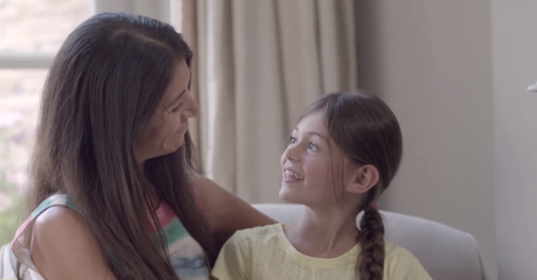 Dove'dan Etkileyici Bir Kısa Film: Selfie • Bigumigu