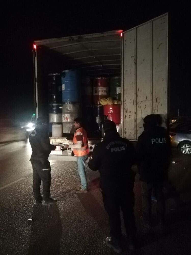 Variller Depremzedeler için Sobaya Dönüşüyor • Bigumigu